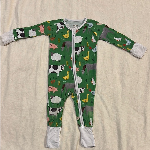 Little Sleepies | One Pieces | Little Sleepies Green Farm Animals Zippy ...